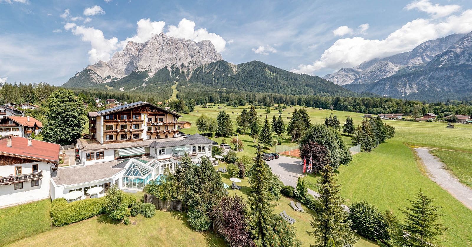 Tiroler Zugspitzbahn · Alpenhof Ehrwald in Tirol